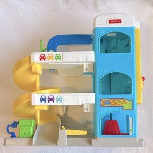 Fisher-Price | Toys | Fisherprice Little People Helpful Neighbours ...